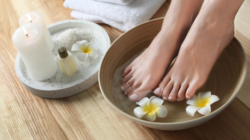 DIY Foot Soaks For Relaxation And Pain Relief - FootGearLab